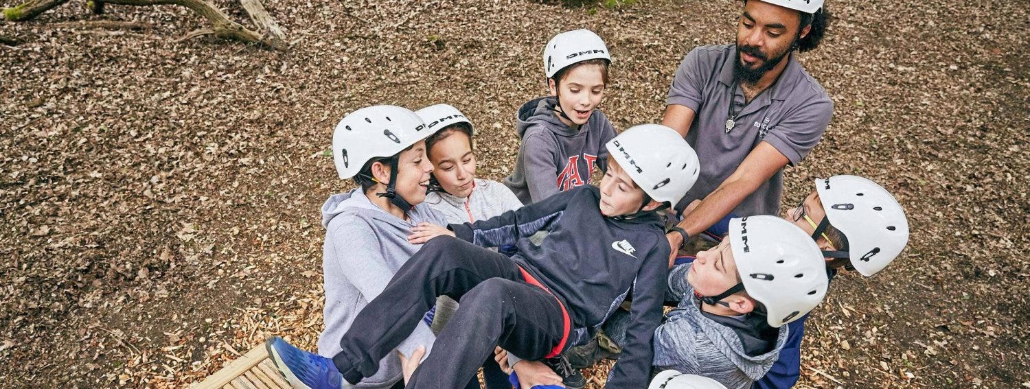 How Outdoor Activities Improve Teamwork Among Students - Active ...